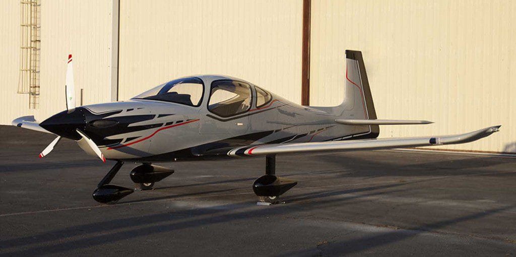 2016-PV02-M10T-P31 • Piloot & Vliegtuig