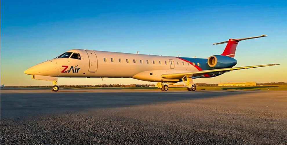 Eerste Embraer Emb-140 turbofan bij Z-Air • Piloot & Vliegtuig